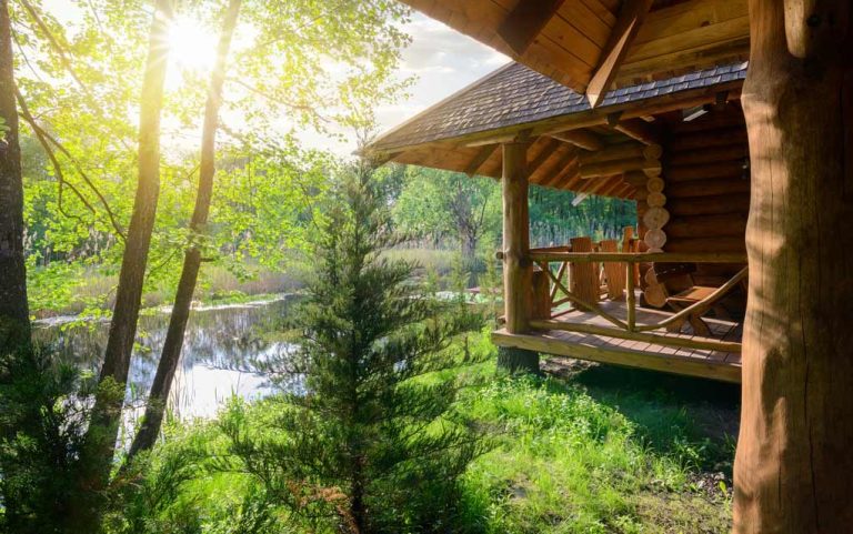 Off-Grid Survival Tips: Staying Cool | Survival Daily